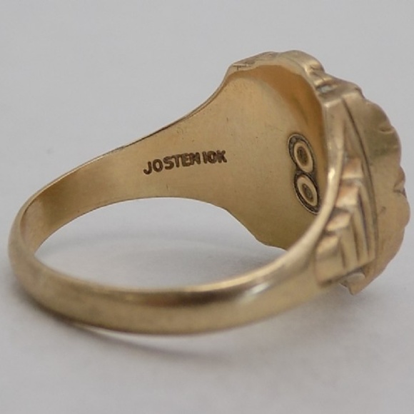 Jostens | Jewelry | Vintage 956 1k Gold Jhs Size 7 Class Ring | Poshmark